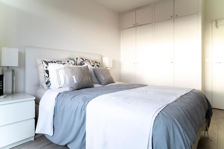 ÉVasion Urbaine à Courbevoie – Balcon Et Confort - ibis Paris La Defense Courbevoie