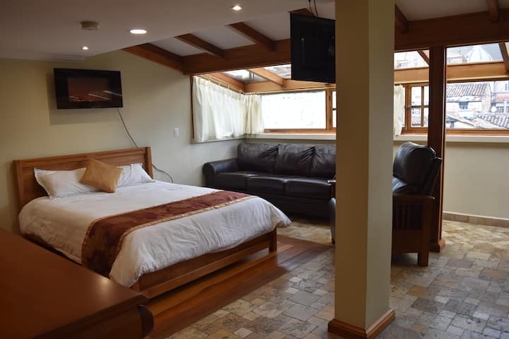 Cozy Stay + Secret Letter In Central Cuenca - Cuenca