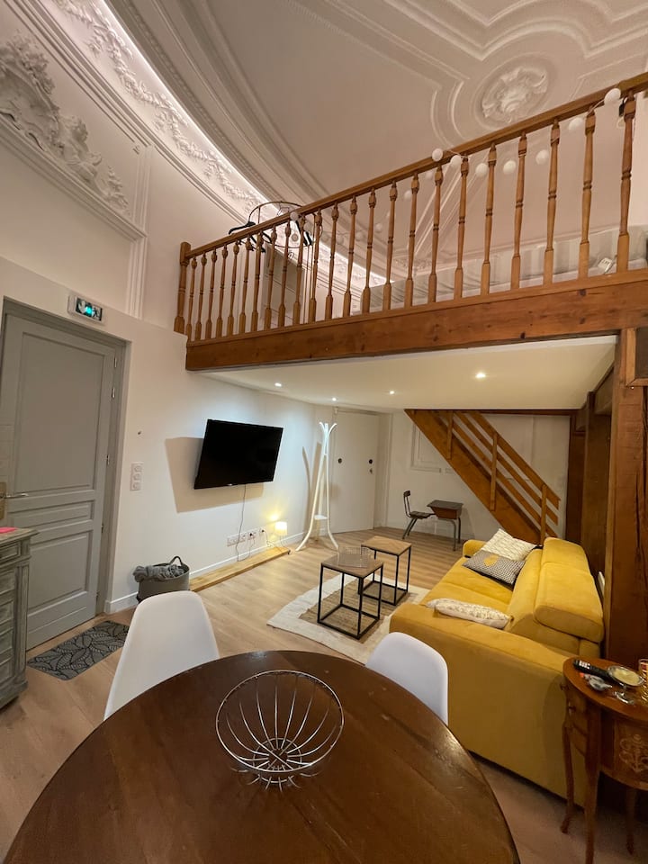 Loft De Charme 51m2 En Duplex, Clermont L'hérault - Lac du Salagou