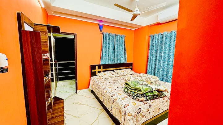 Spacious 2bhk Flat With Free Car Parking Space. - Siliguri