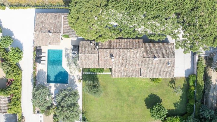 Superb Villa With Pool, Saint Tropez Vineyards - Le Lavandou