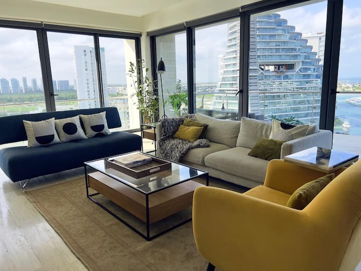 9 Pax Top Puerto Cancún - Cancún