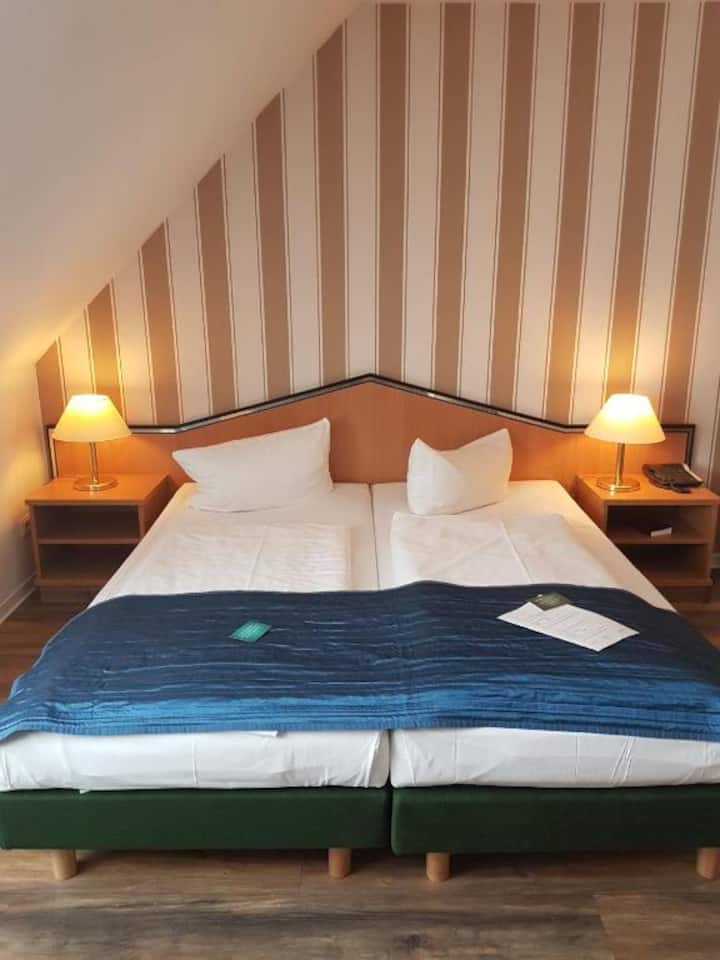 Superior Single Room- Hotel Residenz Leipzig Messe - Leipzig