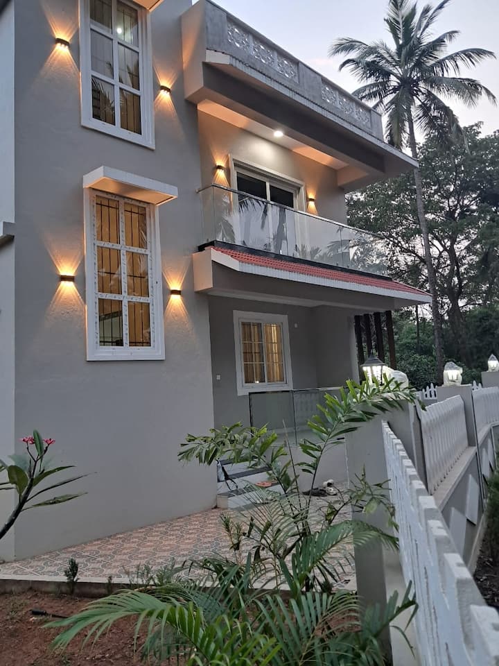 Adi’s Villa # New 3bhk Near Beach #3 Free Parking - Colva