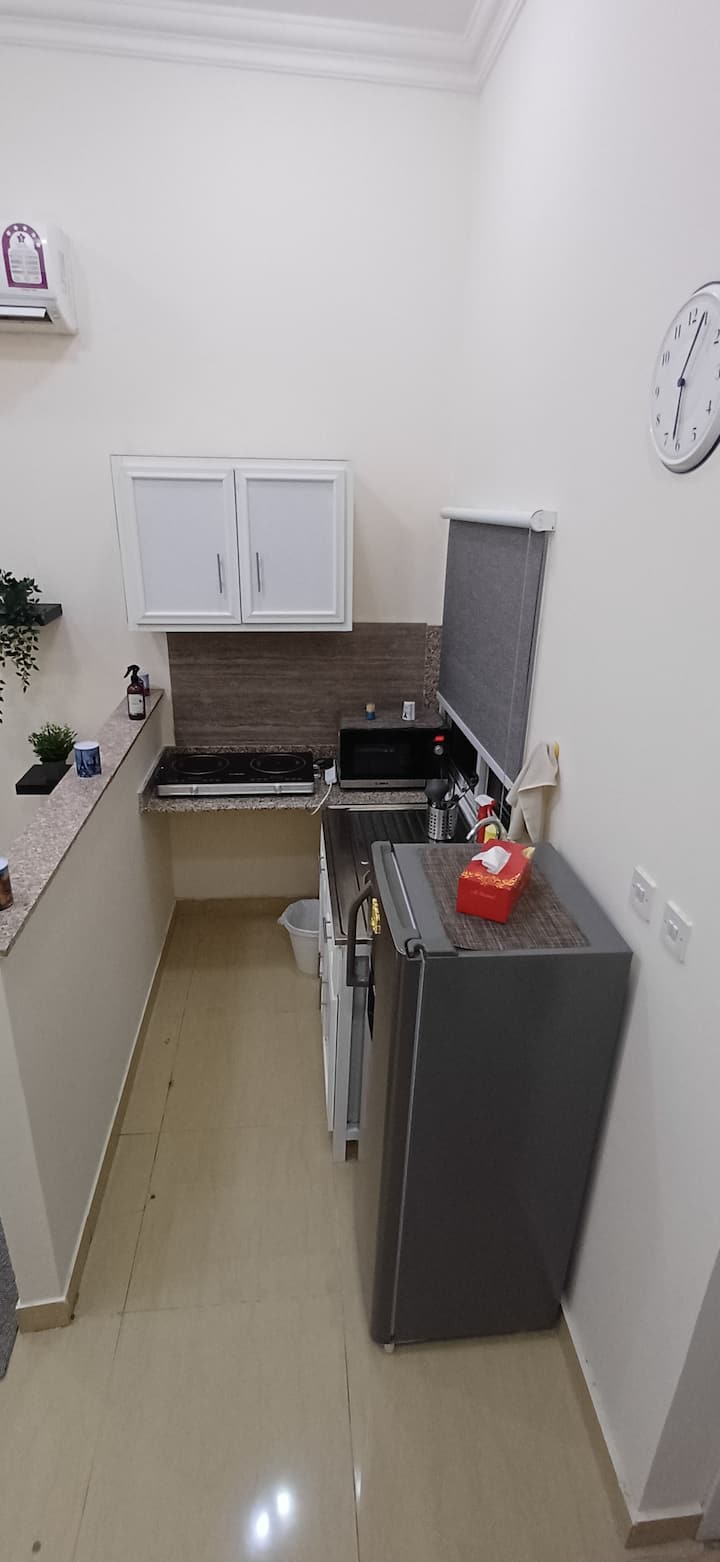 Studio
ستوديو - Katar