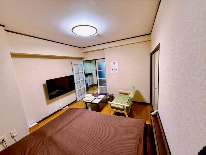 Stay + Sophia / 302 N - Utsunomiya