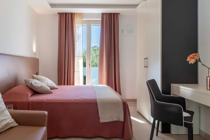 [Patio Privato]intimo Apt + Wifi A/c+spiaggia 2min - Grottammare