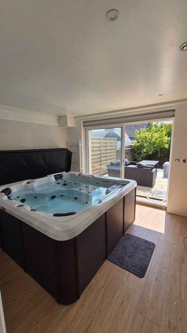 Bord De Mer Entre Le Mont-st-michel Et Saint-malo - Saint-Benoît-des-Ondes