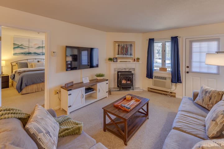 Slope Views- Ski Shuttle- Pool & Hot Tub - New Hampshire (State)
