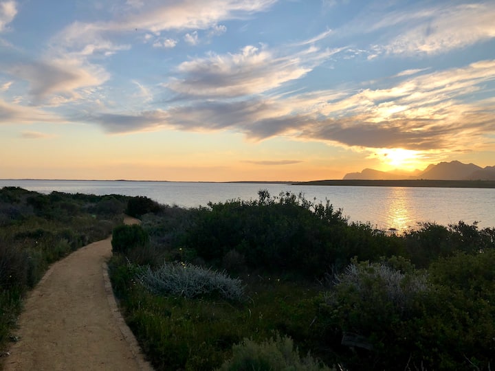 Tidesong - Luxury Villa, Benguela Cove - Hermanus