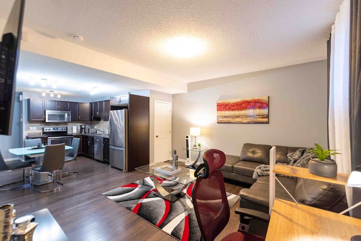 Popular Basement Suite - Sleeps 4, 20 Min To Yeg - Edmonton