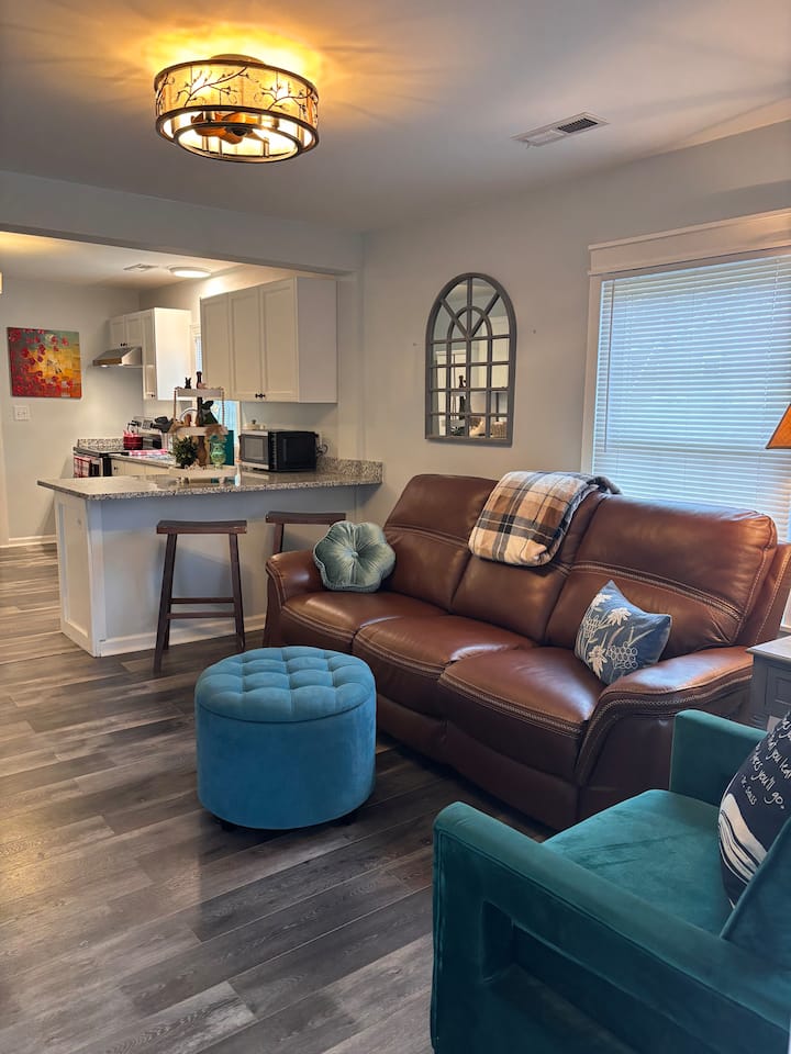 Cozy Belmont Retreat Minutes To Charlotte - Steele Creek - Charlotte