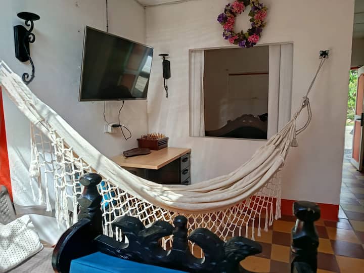 Casa Completa En Jardín Cerca Al Parque Principal - Andes