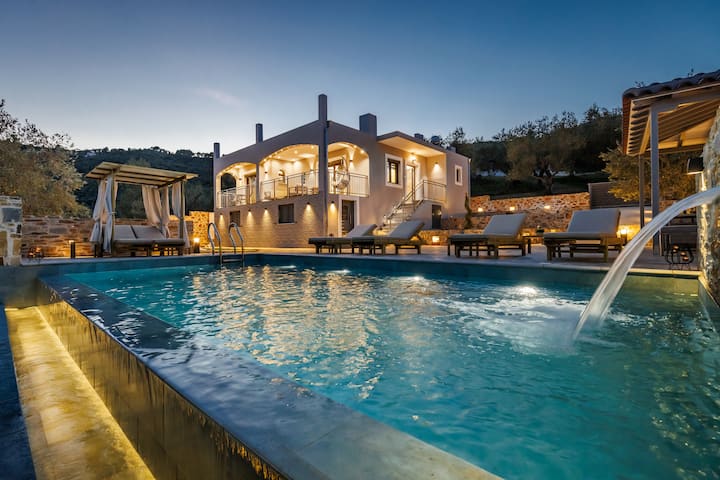 Luxury Villa Rafael - Alónnisos