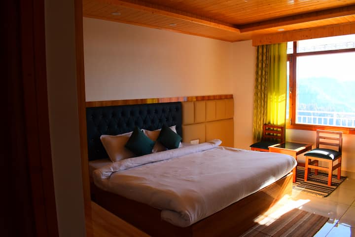 Private Suites With Balcony|valley View|mashobra - Mashobra