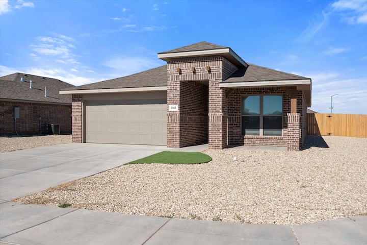 The Lubbock Escape | 4br 2ba | Close To Campus - Lubbock, TX