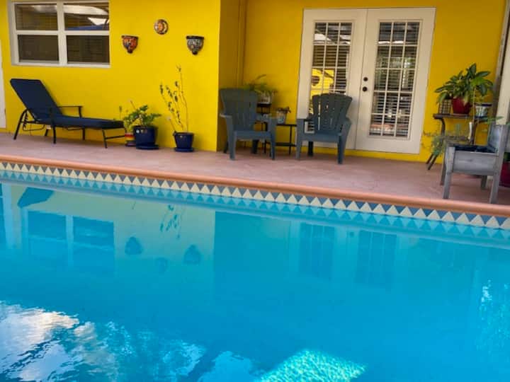 Guest Suite, 15 Min. Drive To Beach, Kitchen, W/d - Florida