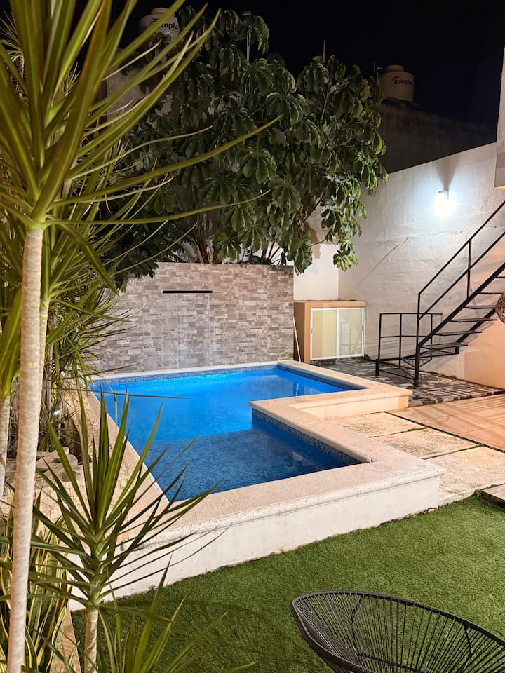 Lovely King Bed & Balcón / Alberca Solea - Valladolid