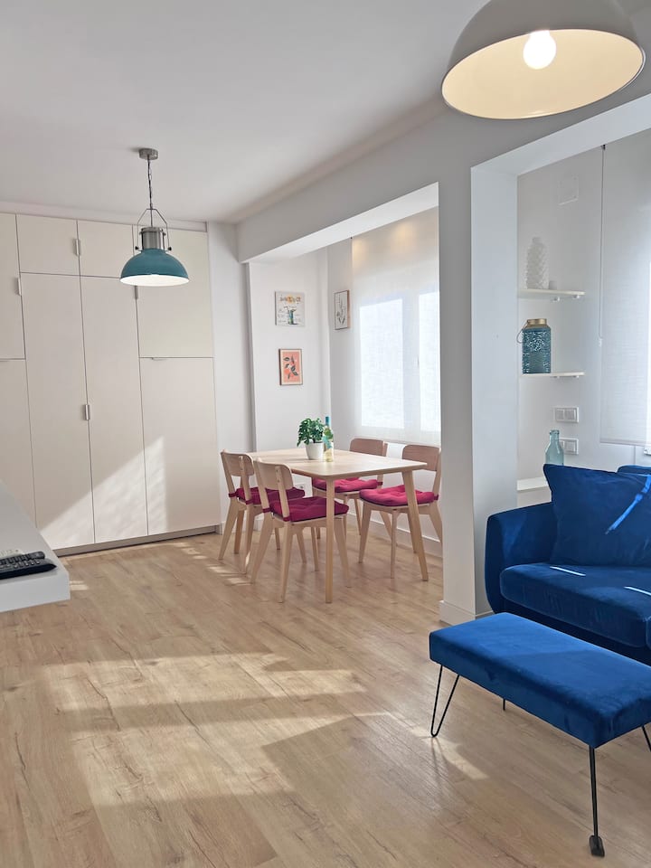 Muy Céntrico, Nuevo, Teletrabajo, A 300m Del Mar - Alicante