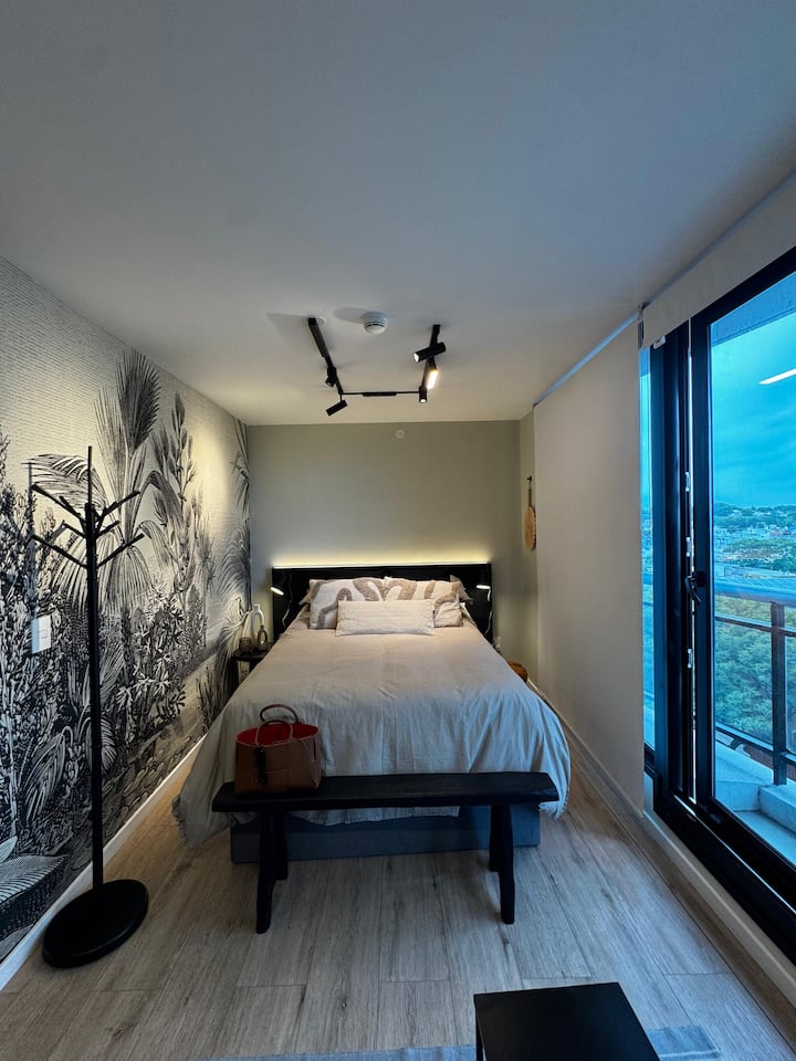 Moderno Apto En Buceo A Pasos Del Wtc Y Playa - Montevideo