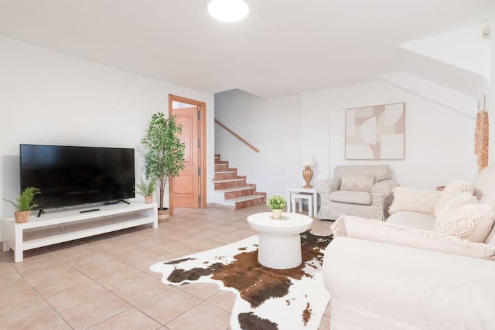 Casa Con Piscina Barbacoa Y Parking Privado - Gandía