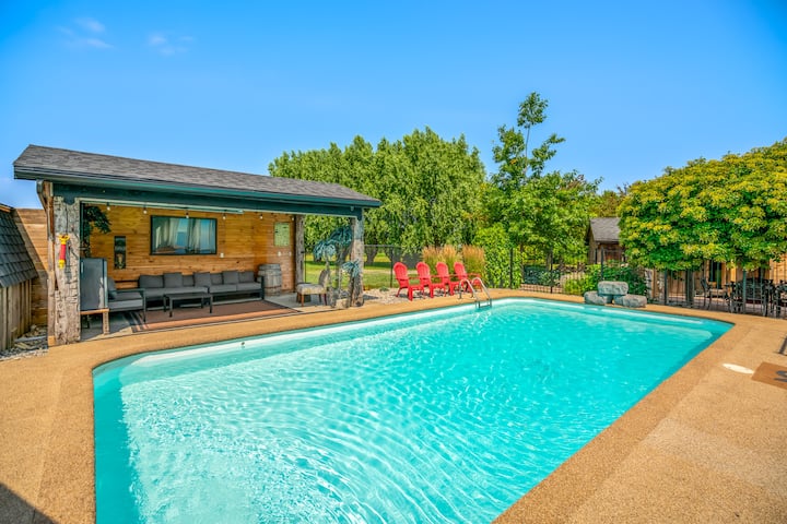 3-bed Private Pool Sauna Sleeps 7 Orchard Retreat - St. Catharines
