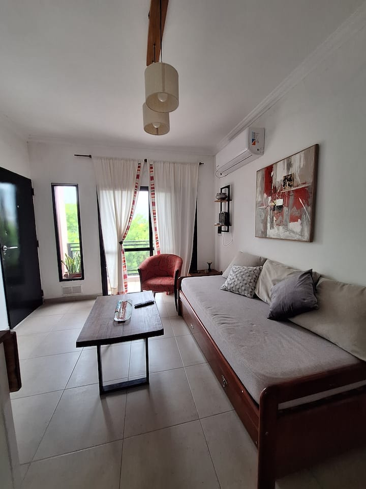 Dpto. San Vicente
Comodo, Luminoso. Zona Centrica - Concepción del Uruguay