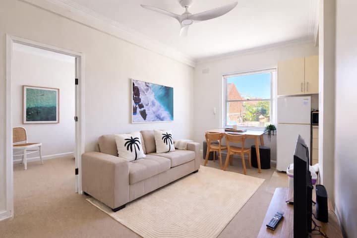 Wake Up In Bondi | 1br Beachside Bliss - Coogee