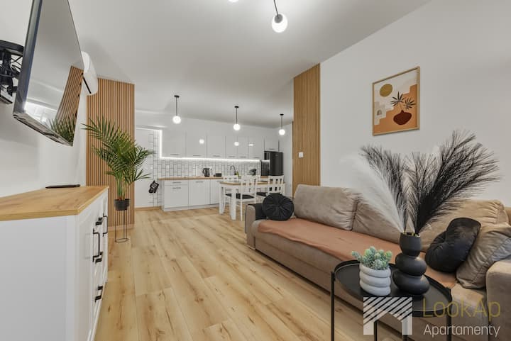 Pogonowskiego Deluxe By Lookap - Łódź