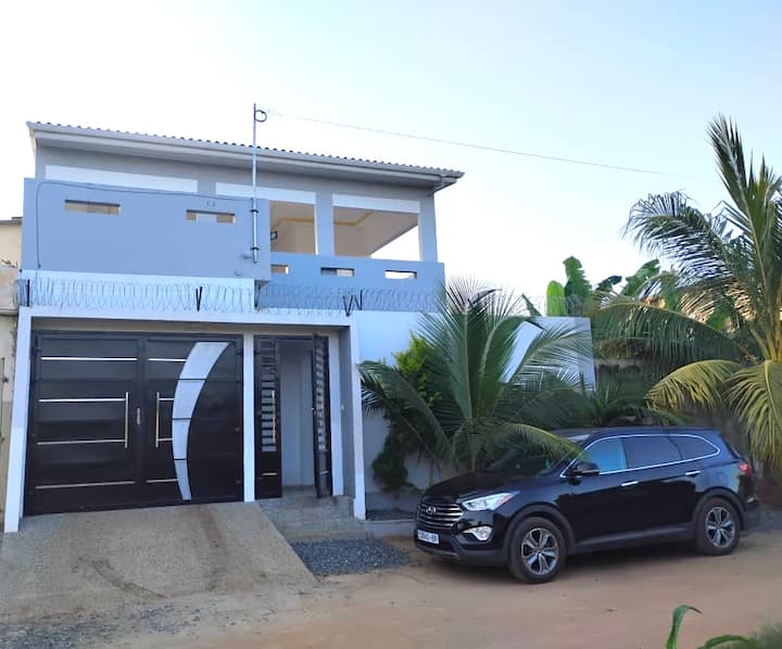 Asp Modern Easy Housing Solution For Quality Stay - Togo