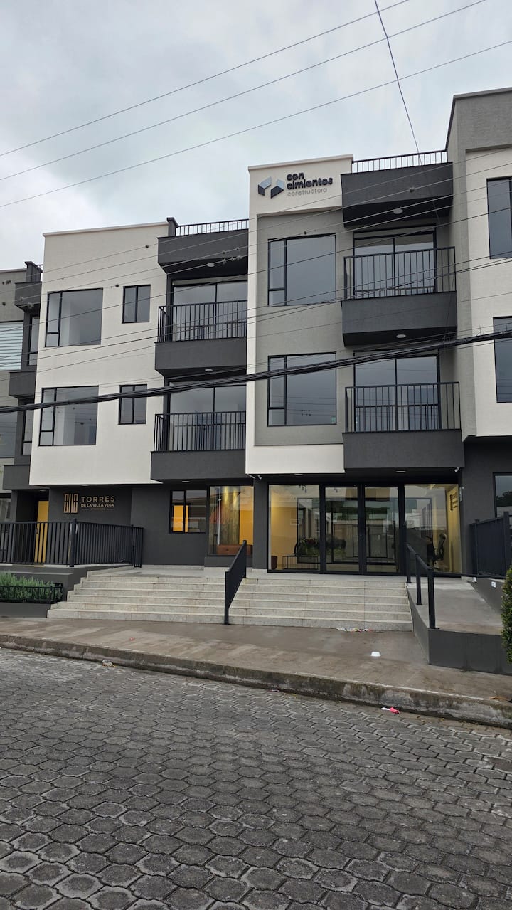 Departamento De Lujo  Cerca Al Aeropuerto Tumbaco - Napo