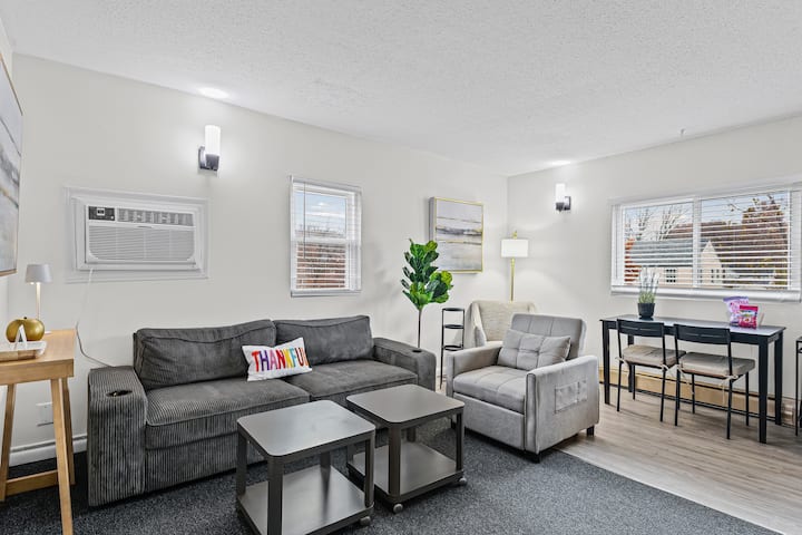 The Other Sweet Spot - Urbana, IL