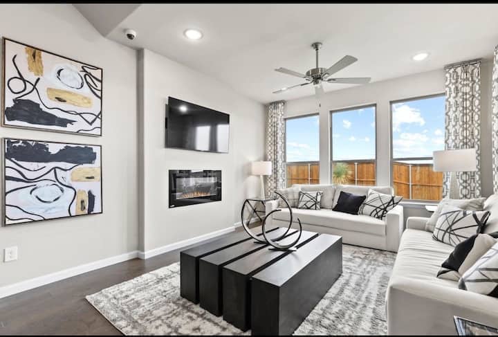 Red Oak Getaway - Lancaster, TX