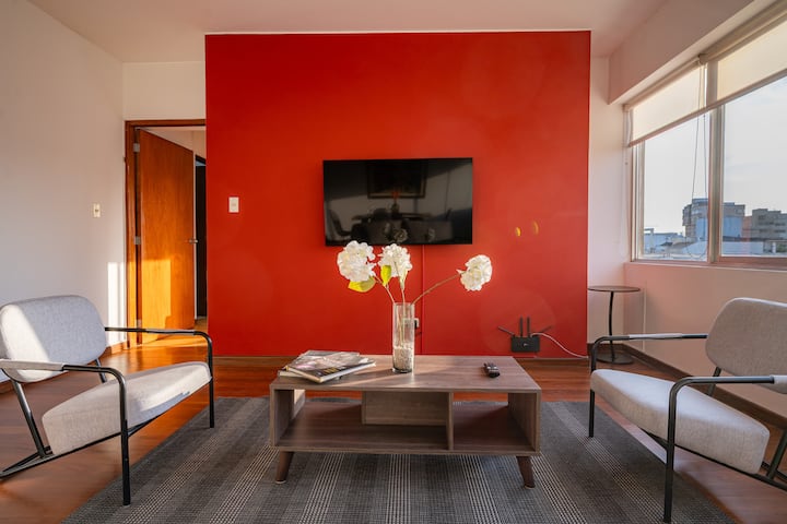 Spacious 4br In Miraflores - Bright And Secure - Perú