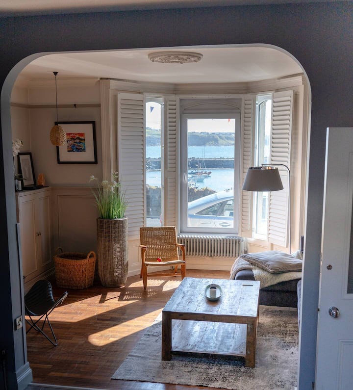 Great Seaside & Harbour Views!
Old Slipway House - 卡斯爾羅克