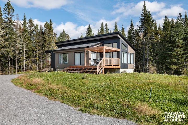 La Villa Elfe | Spa Privé | Animaux | Nature - Quebec City
