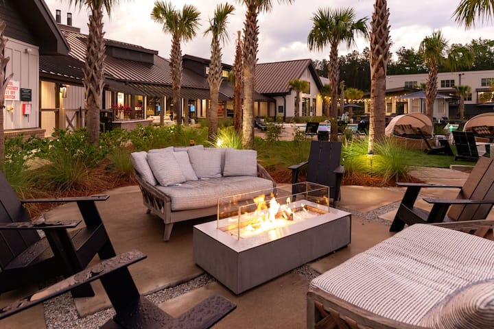 Nexton Cornerlight Retreat - Summerville, SC