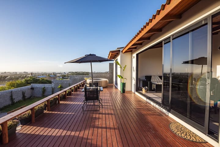 Casa Com Jacuzzi E Vista Para O Mar - Imbituba