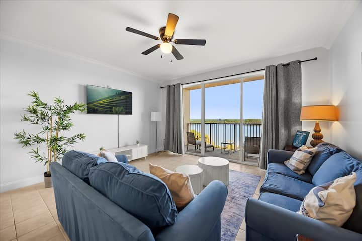 Nice Cozy Lake Condo, Disney & Nasa Launches View! - Orlando, FL