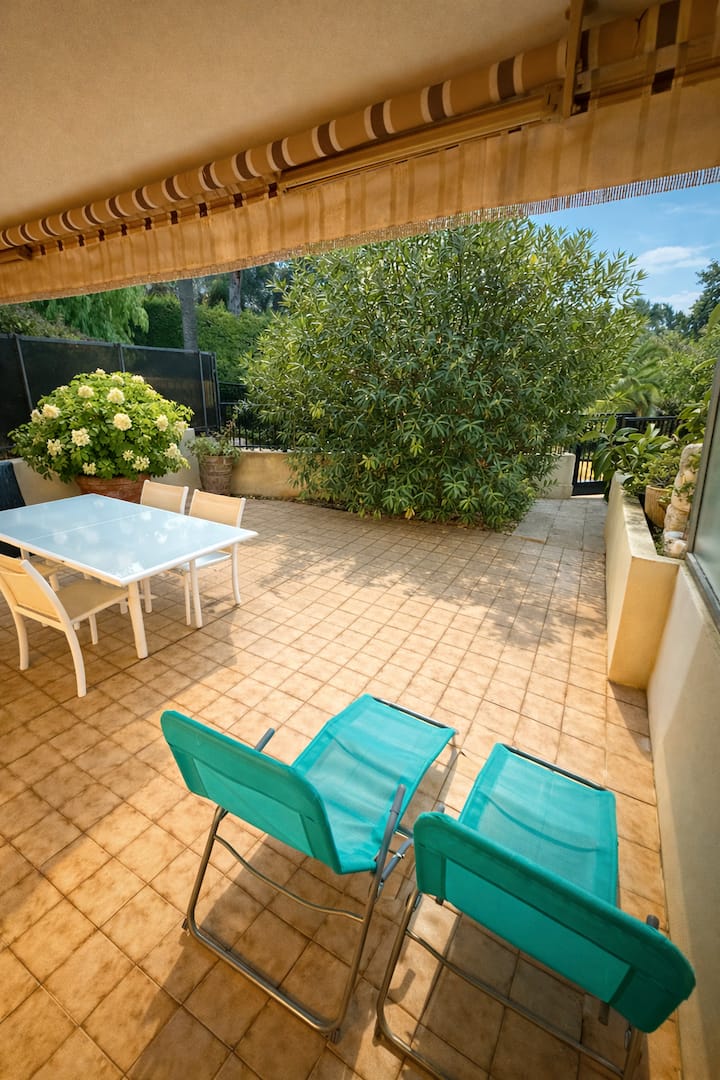 Terrasse Privée – Accès Direct Piscine – Juan - Juan-les-Pins