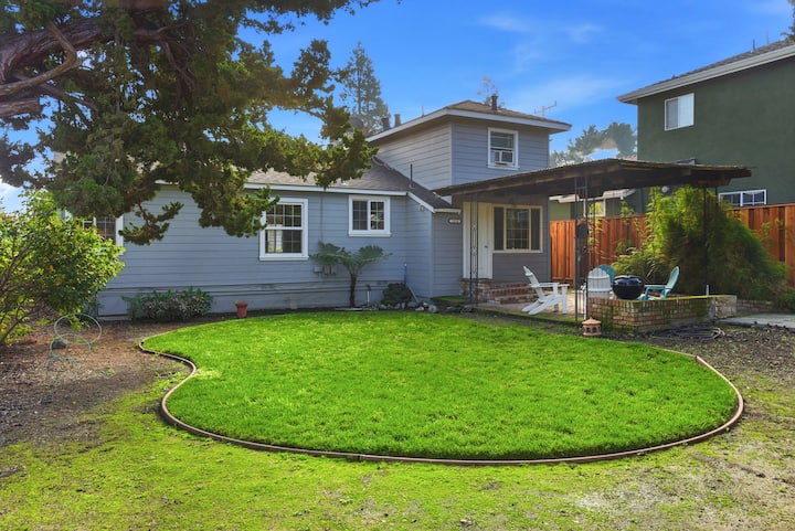 Contemporary Guest House With Fenced Yard - Redwood City, CA