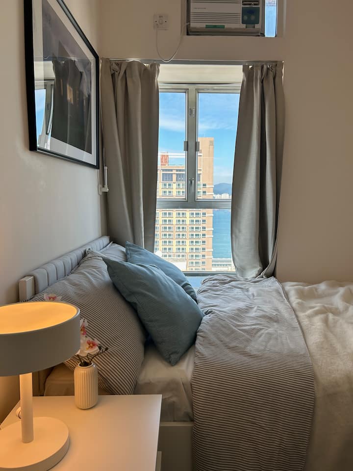 4br Flat In Ko Nga Court, 9 High St, Sai Ying - Hong Kong