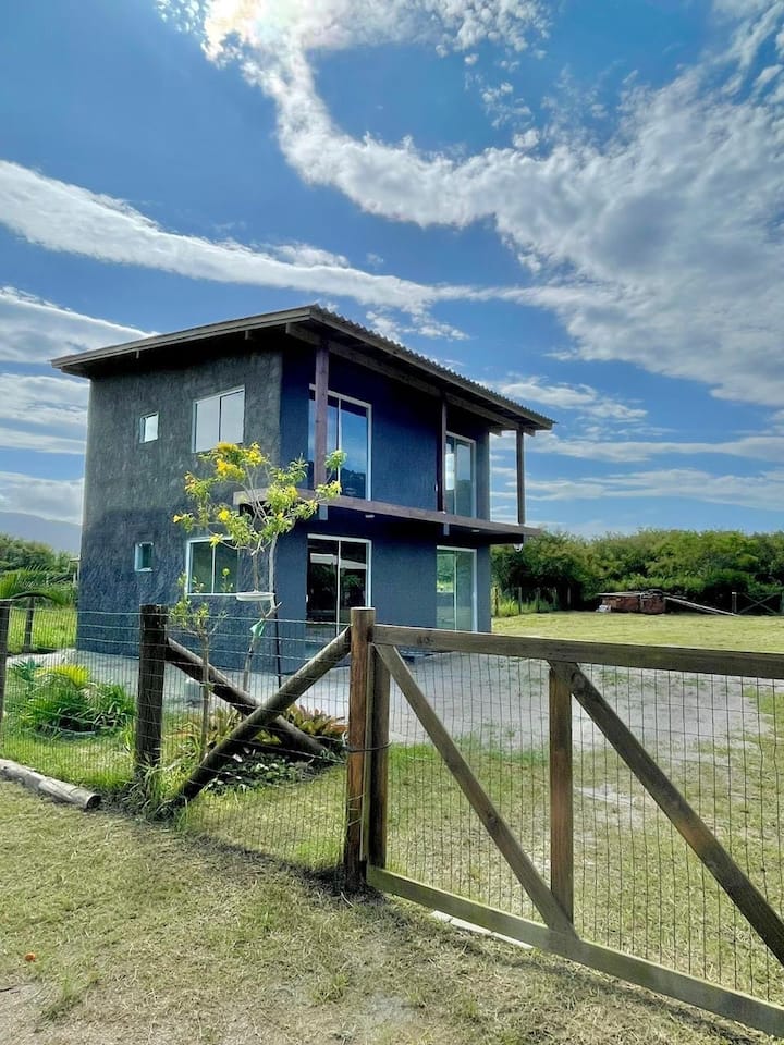 Loft Completo Com Muito Verde - Garopaba