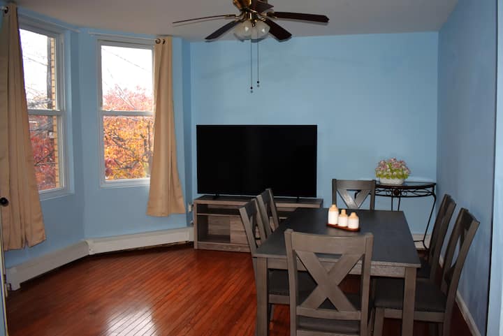 Cozy 2-bedroom, 1-bath Apartment In Wny, Nj - West New York, NJ