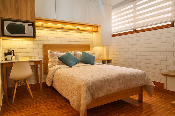 Modern Private Lince Suite, Independent Entrance - Peru