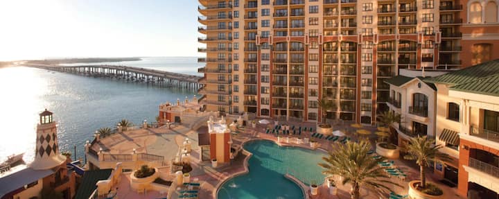 Deluxe 1bd In Emerald Grande - Destin, FL