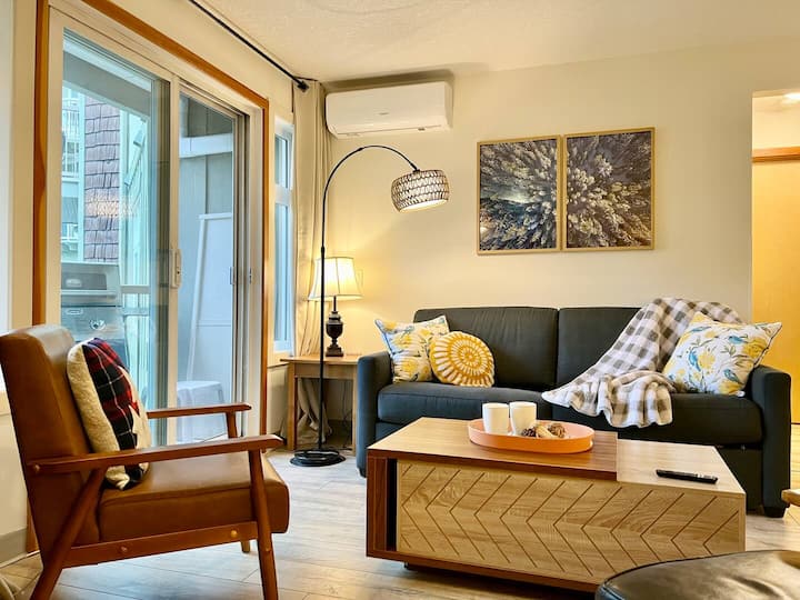Mountain View Lodge/private Bbq/balcony/kingbed/ac - Canmore