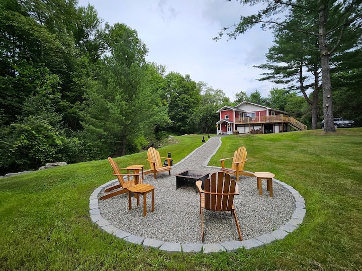 Brookside Retreat At Stowe Hollow - Stowe, VT