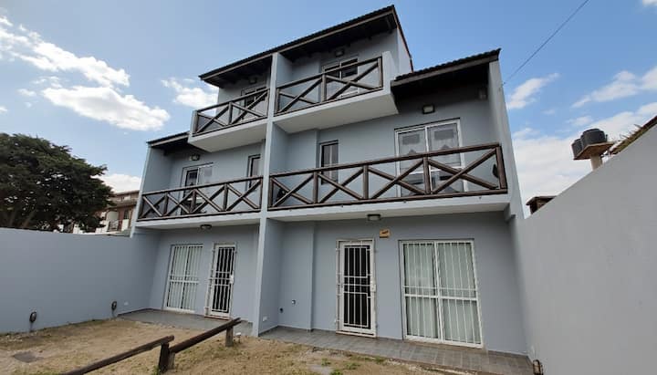 Triplex Familiar "B" Mar Del Tuyú / Costa Del Este - Santa Teresita