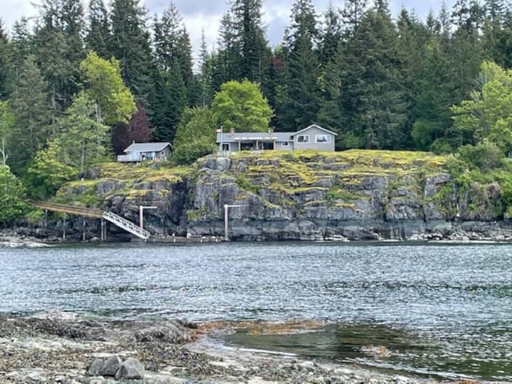 Mariner House - Quadra Island